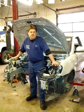 Auto Repair - Louie's Auto Service & Towing